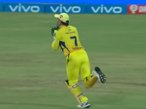 WATCH: MS Dhoni sprints 30 meters to his right; takes spectacular catch ...